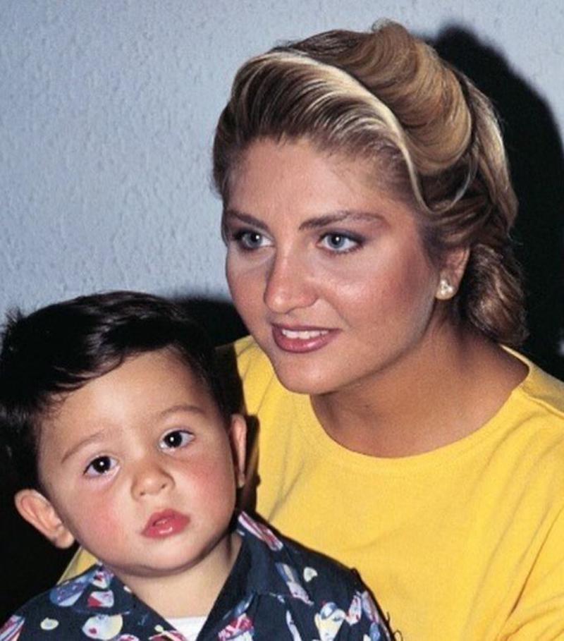 Sibel Can'dan torununa servetlik jest! Milyon dolarlık hediye şoke etti