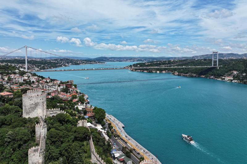 İstanbul Boğazı'nın son hali hayran bıraktı