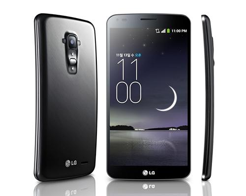 LG kavisli telefon G Flex'i duyurdu