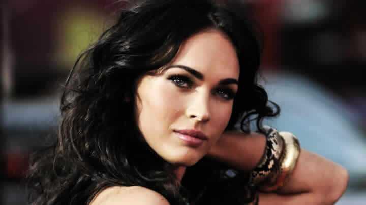 Huzurlarınızda April O'neal