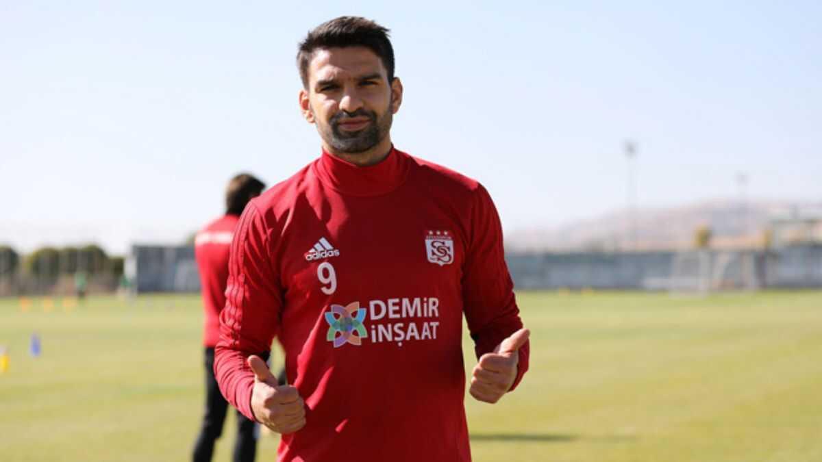 Muhammet Demir, Başakşehir'le prensip anlaşmasına vardı