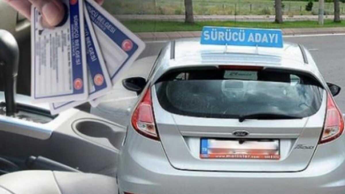 Ehliyet sınavında akıl almaz kopya yöntemi Ehliyet sınavında akıl almaz kopya yöntemi