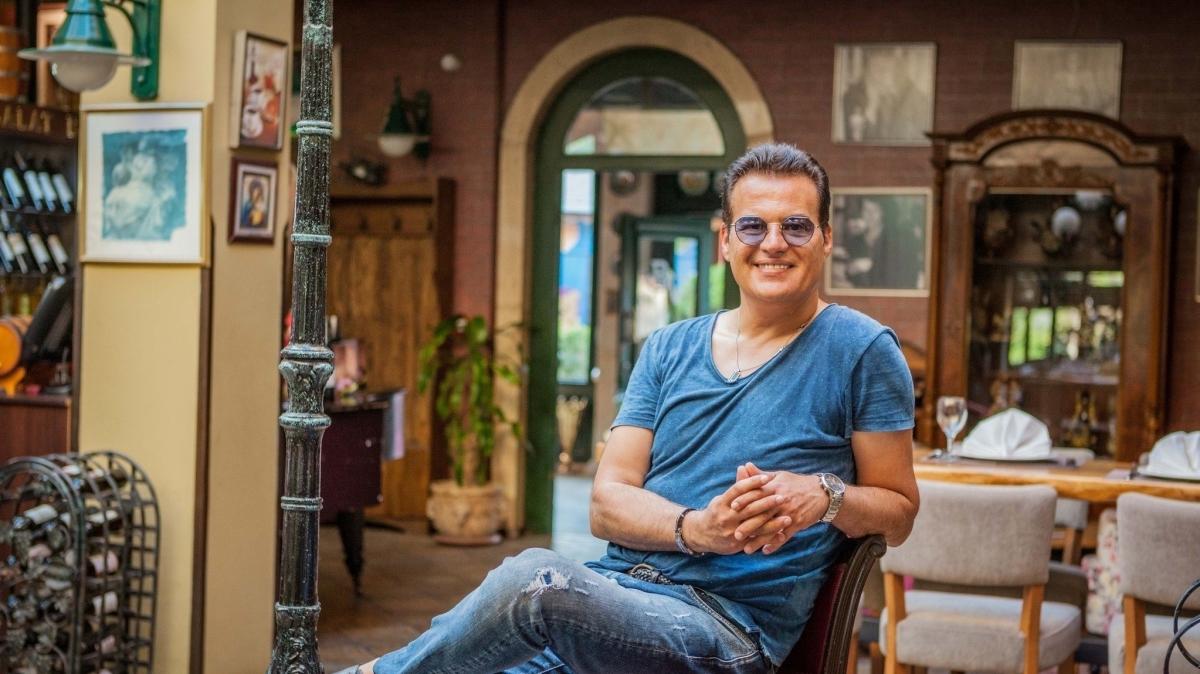 Hakan Peker'in genç kalma yöntemi alay konusu oldu