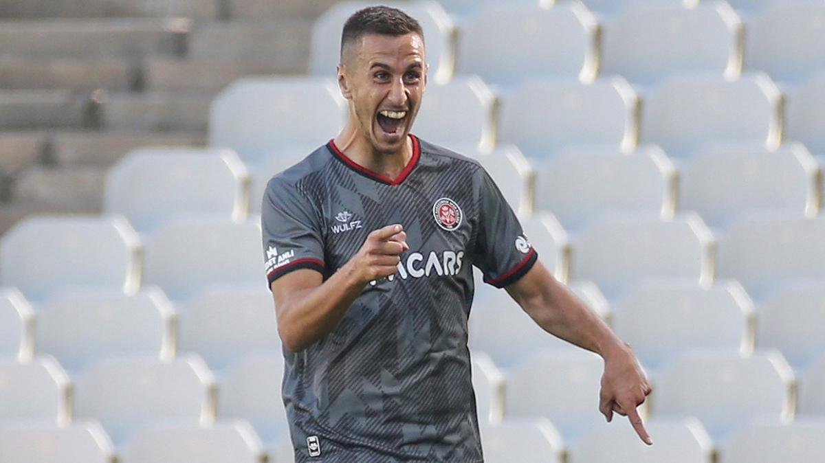 Ve Aleksandar Pesic transferi hayırlı olsun! İşlem tamam, imzalar atılıyor