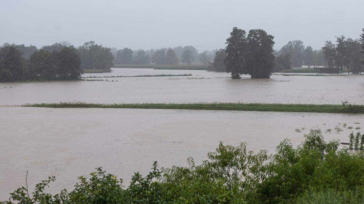 Slovenya'da sel 500 milyon avroluk zarara yol açtı
