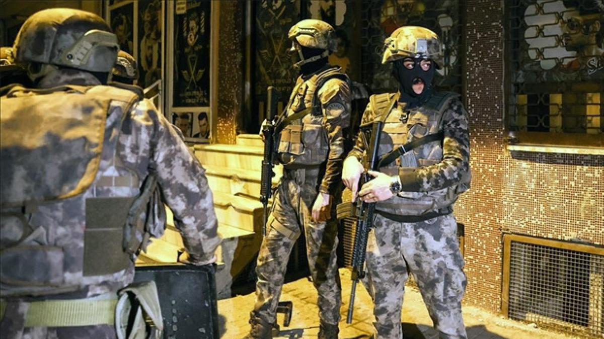 81 ilde eş zamanlı Çember Operasyonu: 2842 firari yakalandı!