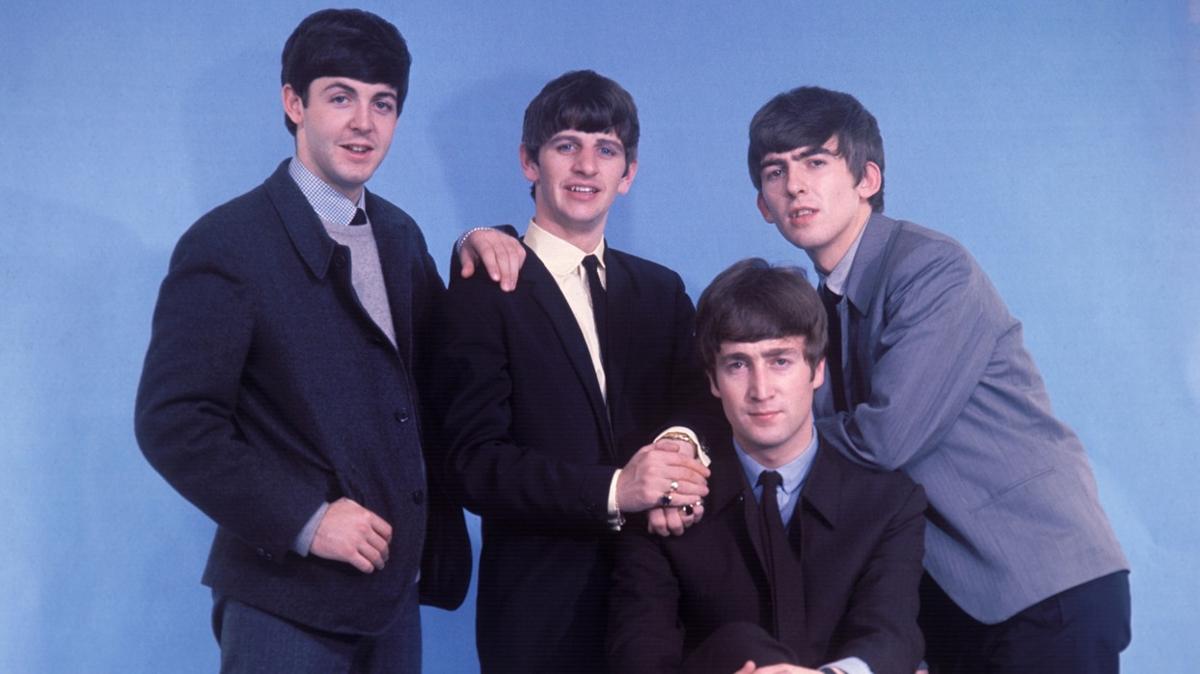 The Beatles'ın üyesi Paul McCartney'nin kayıp bas gitarı bulundu