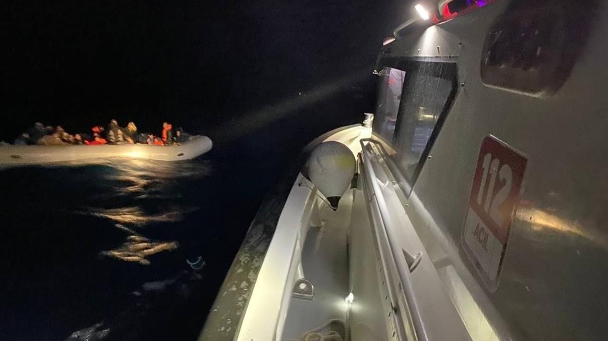 Yunan unsurları lastik bot içindeki kaçak göçmenleri ölüme terk etti