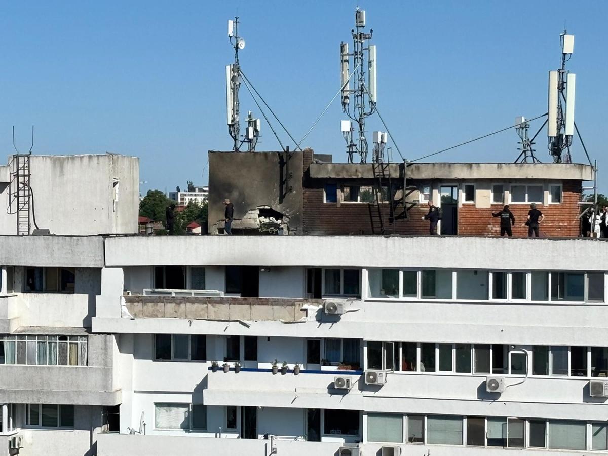 NATO sınırında F-16'lar havalandı! Rus İHA'sı apartmana isabet etti