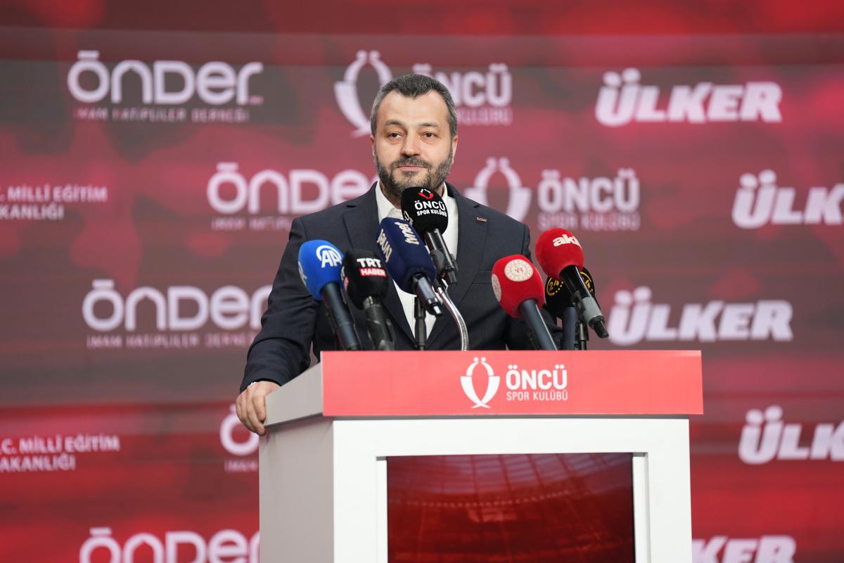 Binlerce genç mücadele etti... 16. İmam Hatip Spor Oyunları'nda ödüller ...
